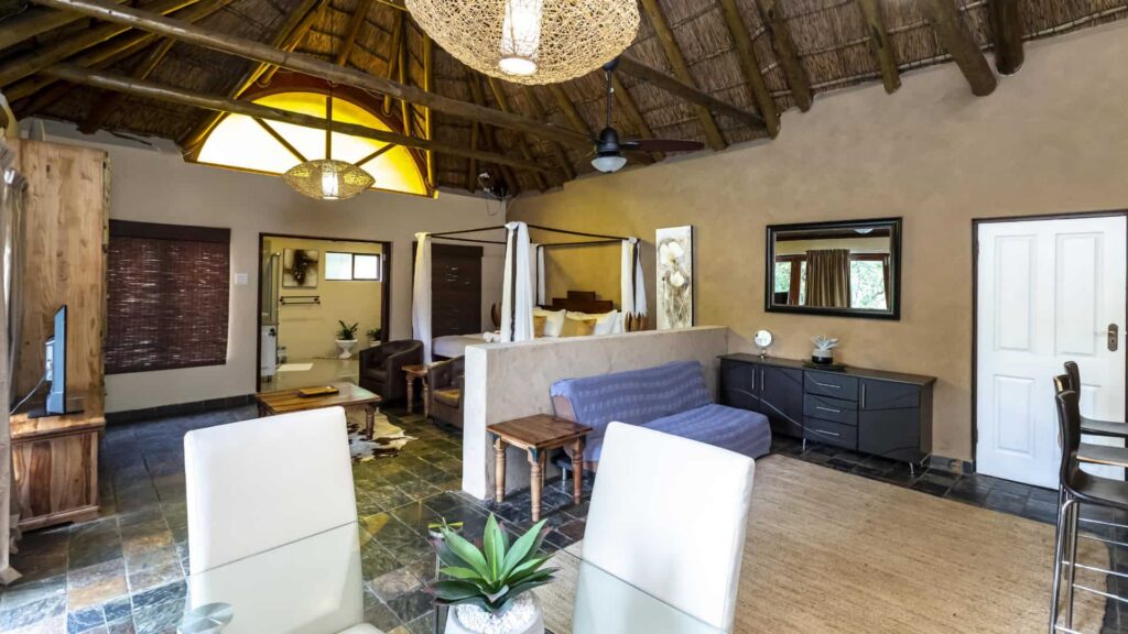 River View Suite - Fish Eagle Manor