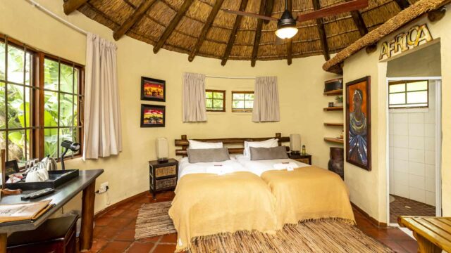 Rooms – Fish Eagle Manor
