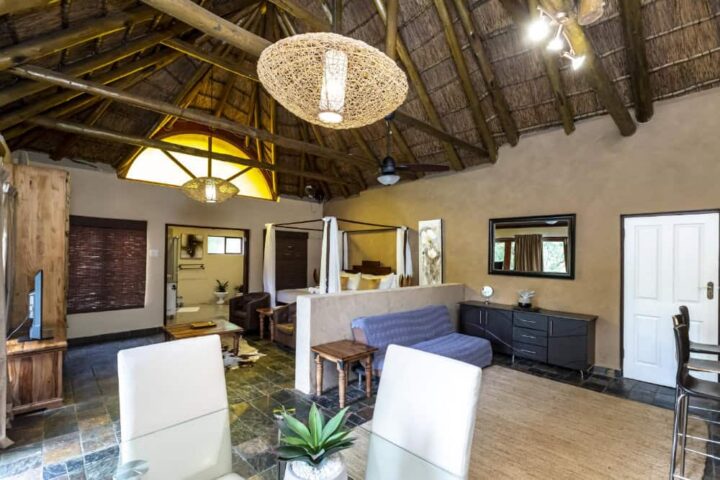 River View Suite - Fish Eagle Manor